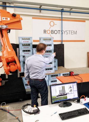 Industrial Robot System – แก้ปัญหาอย่างเชี่ยวชาญด้วยระบบหุ่นยนต์